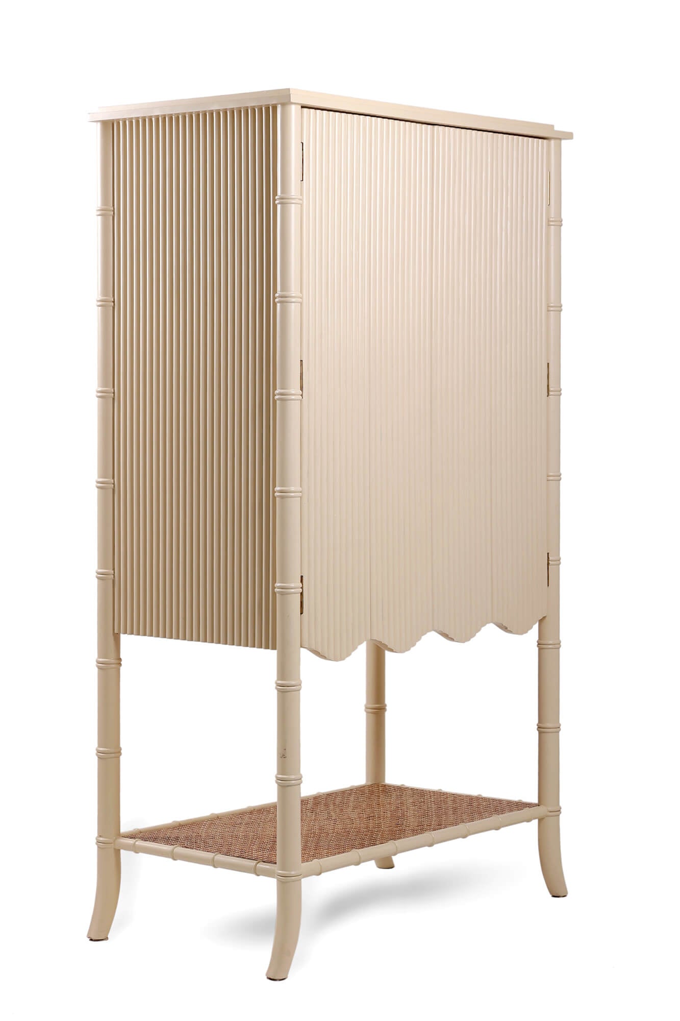 Scalloped Cabinet – Suite No.8